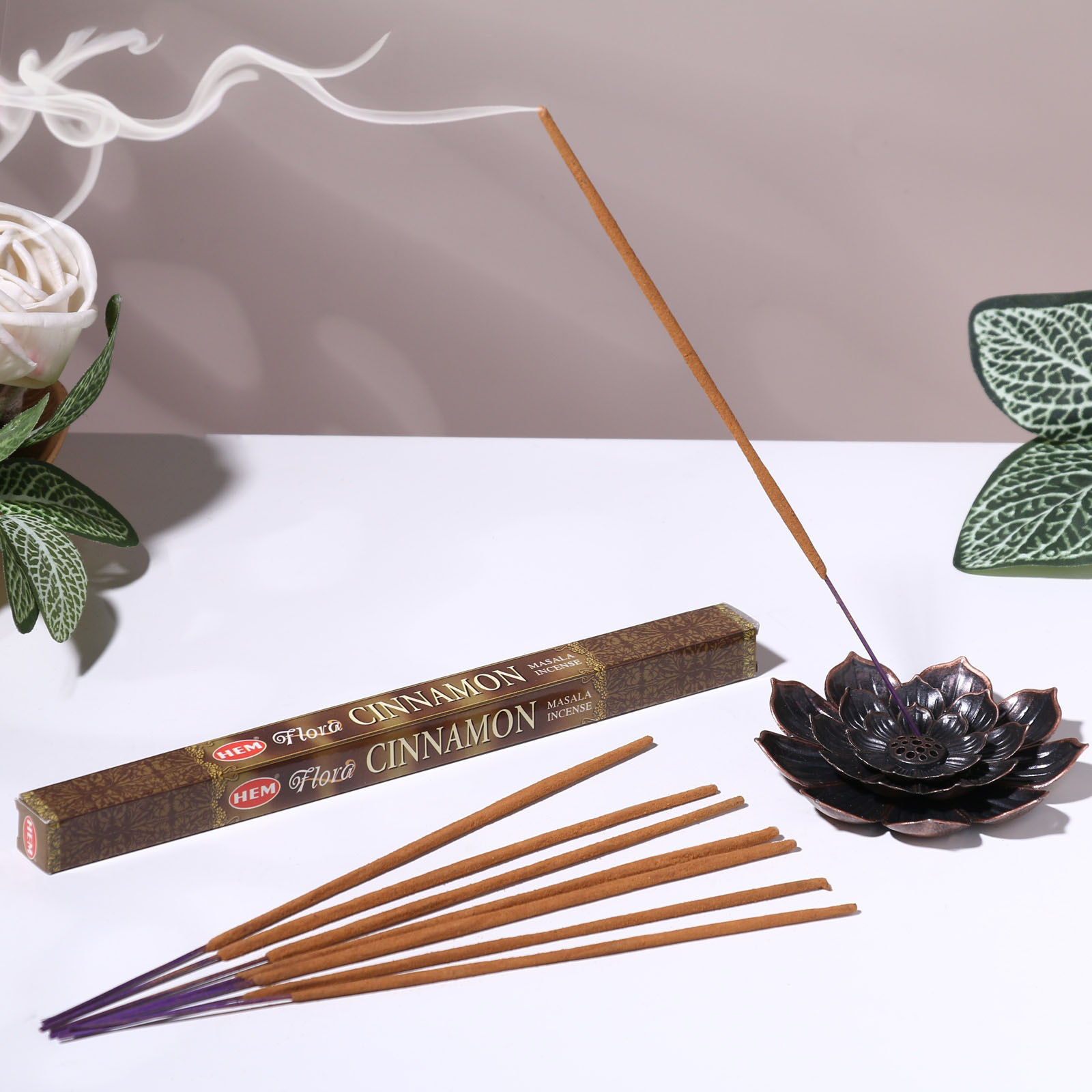 Благовония HEM "Flora Masala Cinnamon. Корица", 8 палочек в упаковке ...