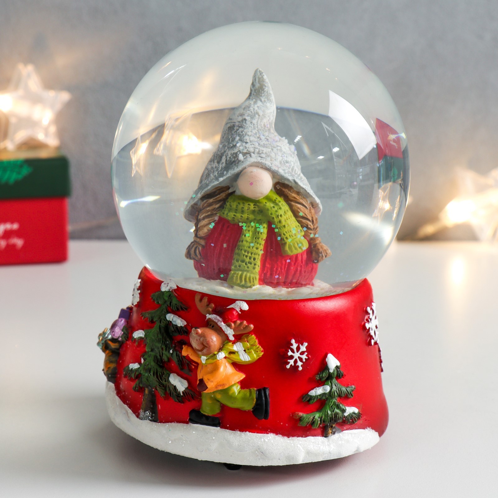 Сувенир полистоун водяной шар музыка "Гномик в сером колпаке" 11,5х11 ...