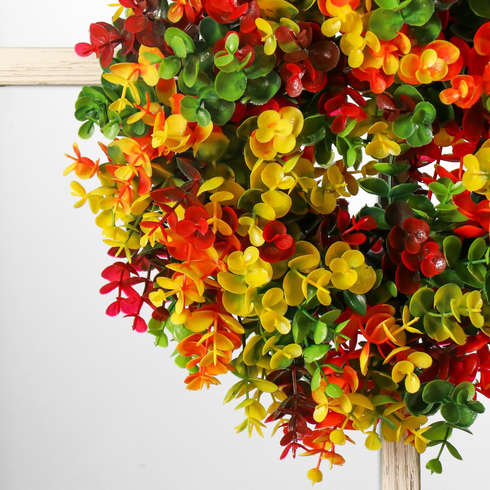 Венок на дверь интерьерный "Эвкалипт" d=35 см (9535088) - Купить по ...