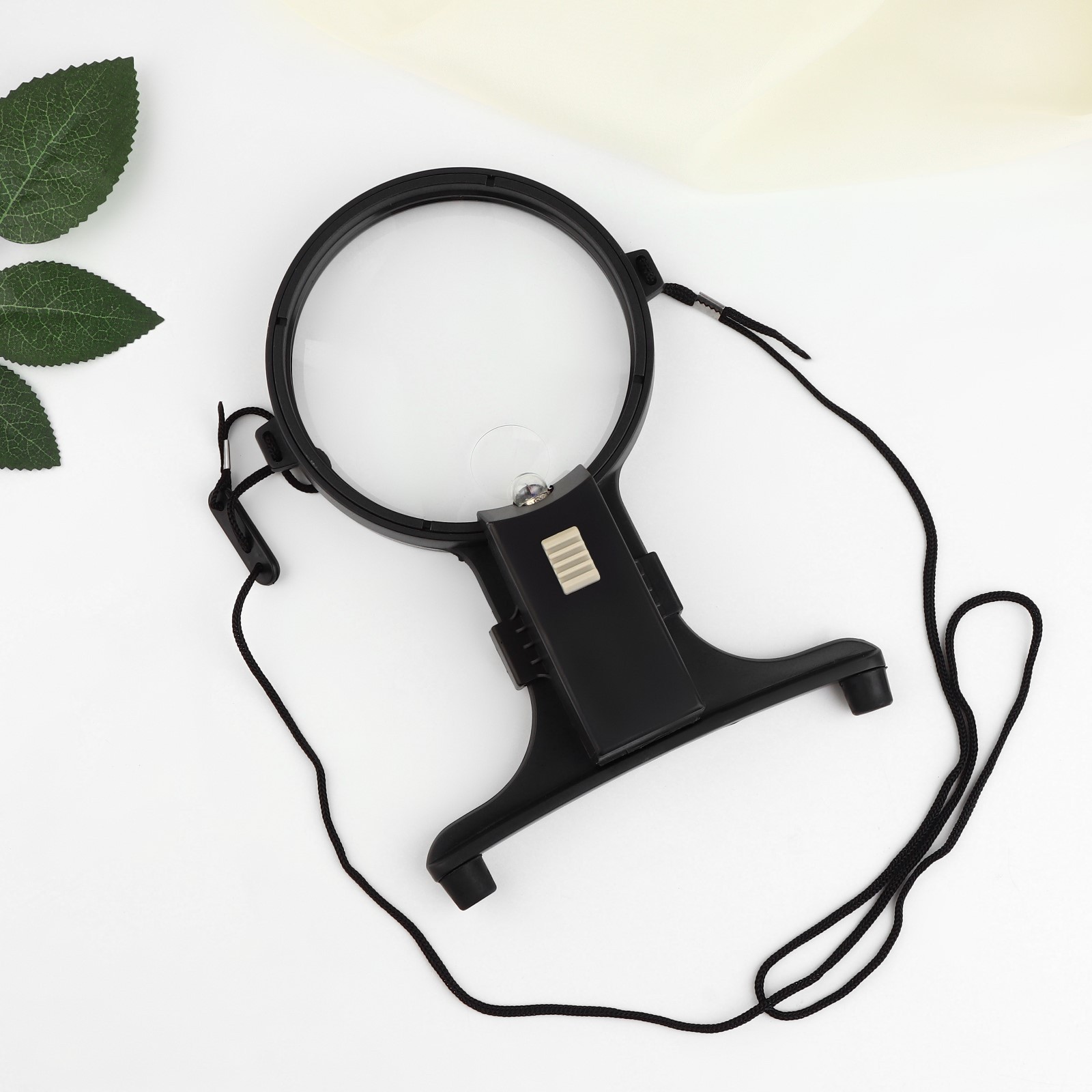 Лупа для рукоделия с двумя линзами, d = 2,5/10 см, на шнуре, с ...