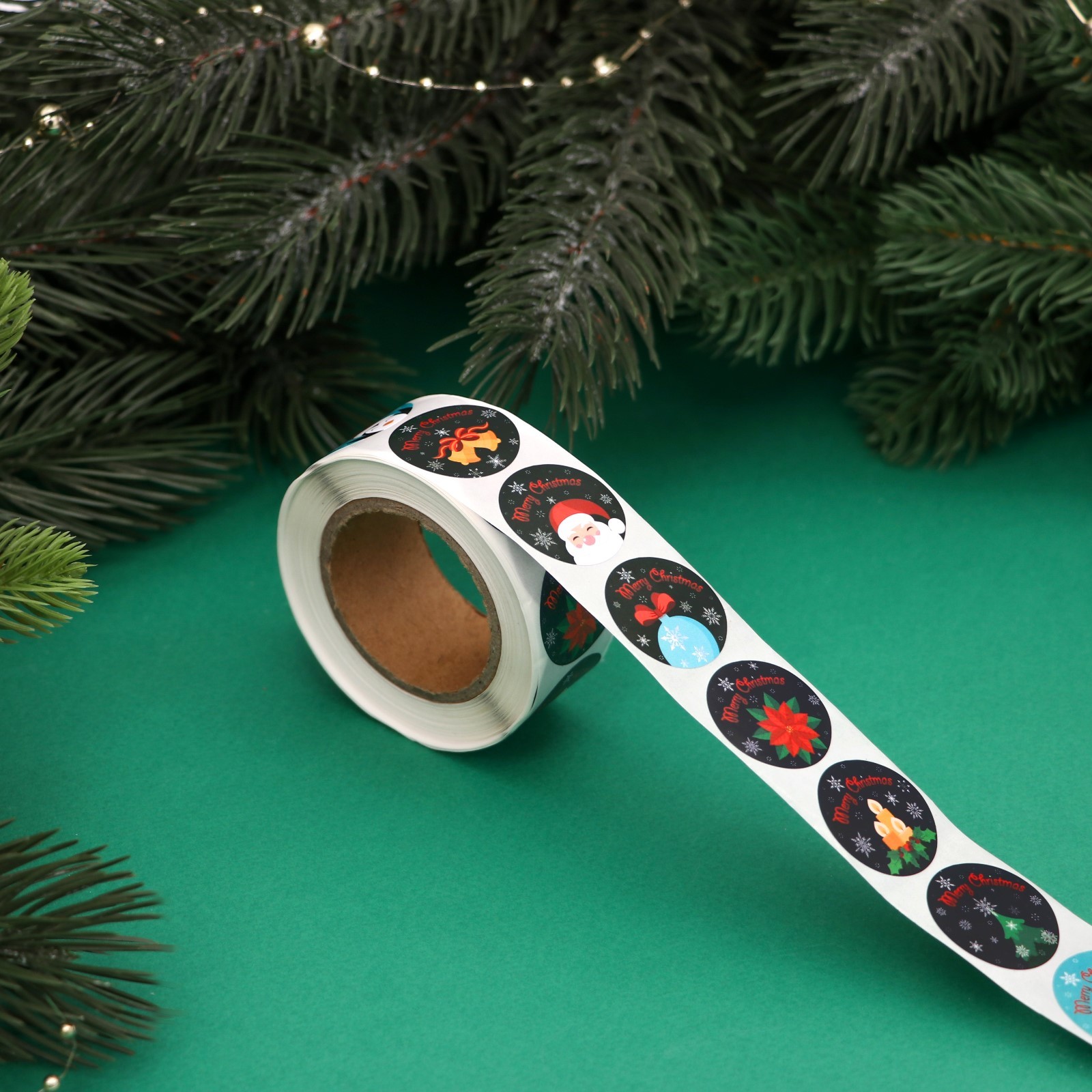 Наклейки новогодние в рулоне "Новогодняя ночь", 500 шт, 2,5 х 2,5 см ...